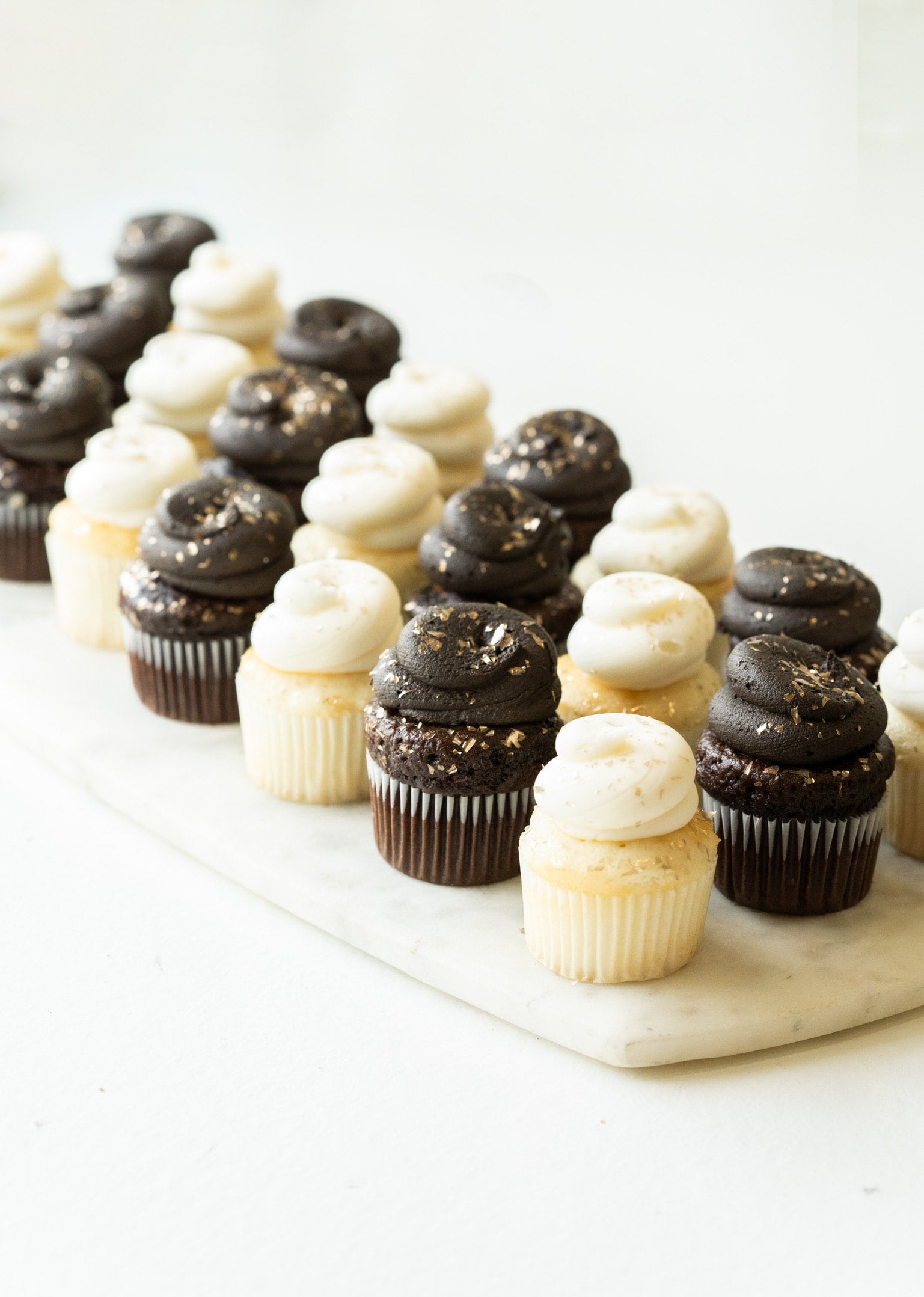 1 Dozen Mini Cupcakes | Sugar Studio by Tiers of Elegance